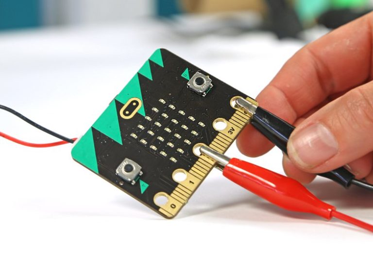 Hardware BBC micro:bit - Microla Hardware BBC micro:bit - Microla